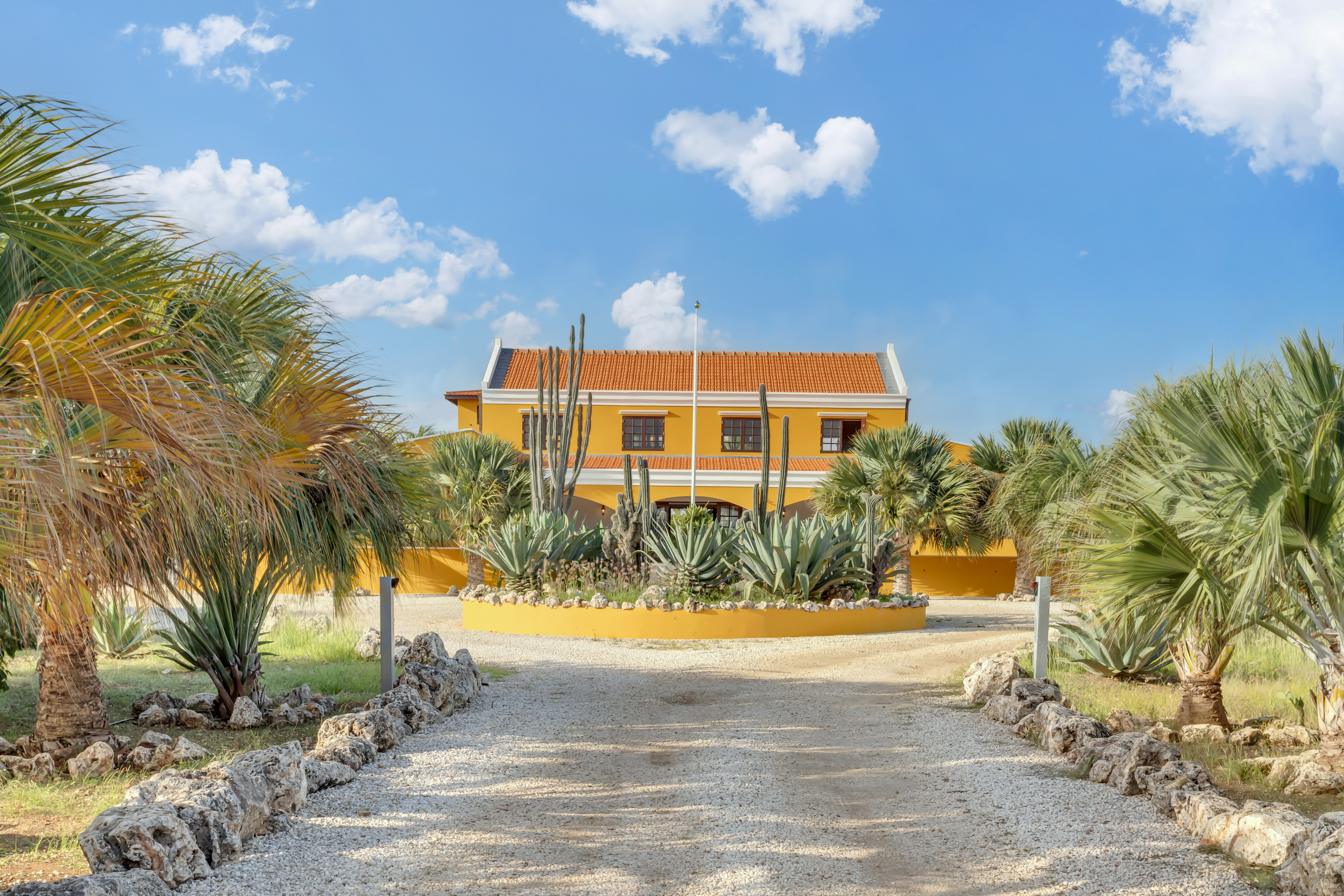 Book Your Perfect Getaway In Paradise