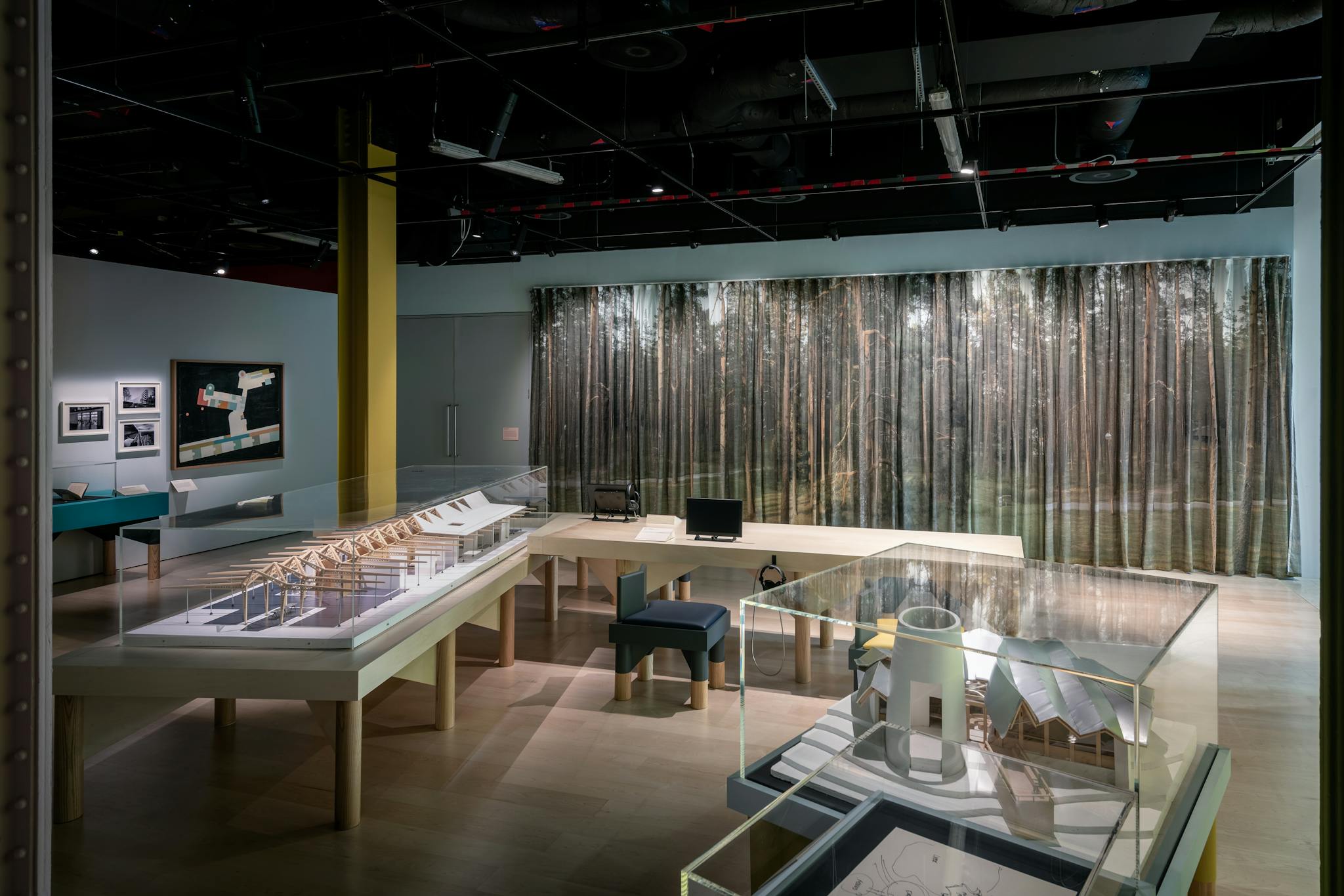 Living with Buildings | Wellcome Collection