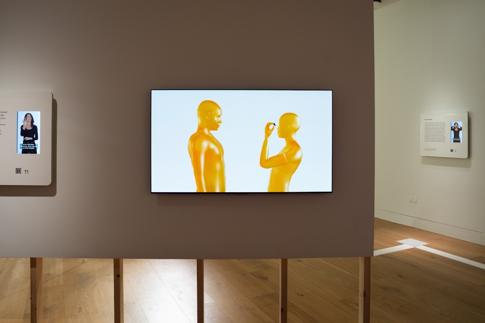 1880 THAT: Christine Sun Kim and Thomas Mader | Wellcome Collection