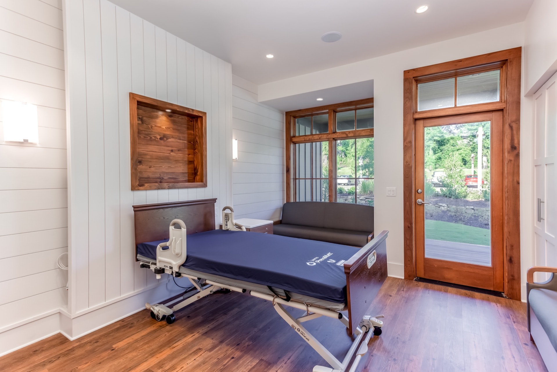 Project | Saad Hospice