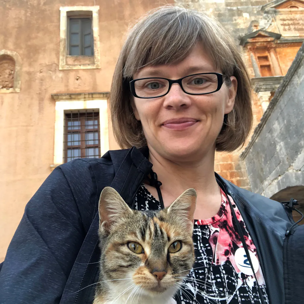 Meet the Veterinarians Behind the Wisdom Panel Dog DNA Test