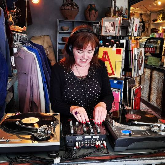 Justine McLisky | DJ , Founder of BYO Vinyl / Open Decks