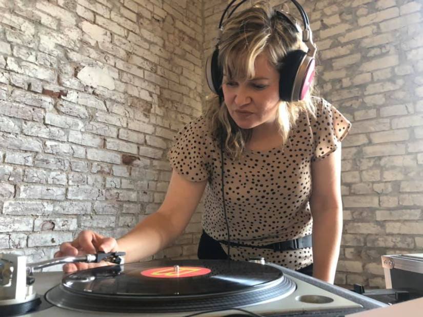 Lisa Foster | Guestroom Records