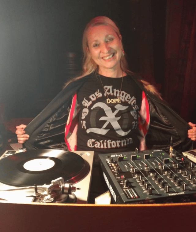 Domanik Nola | Vinyl DJ, Miss Dom