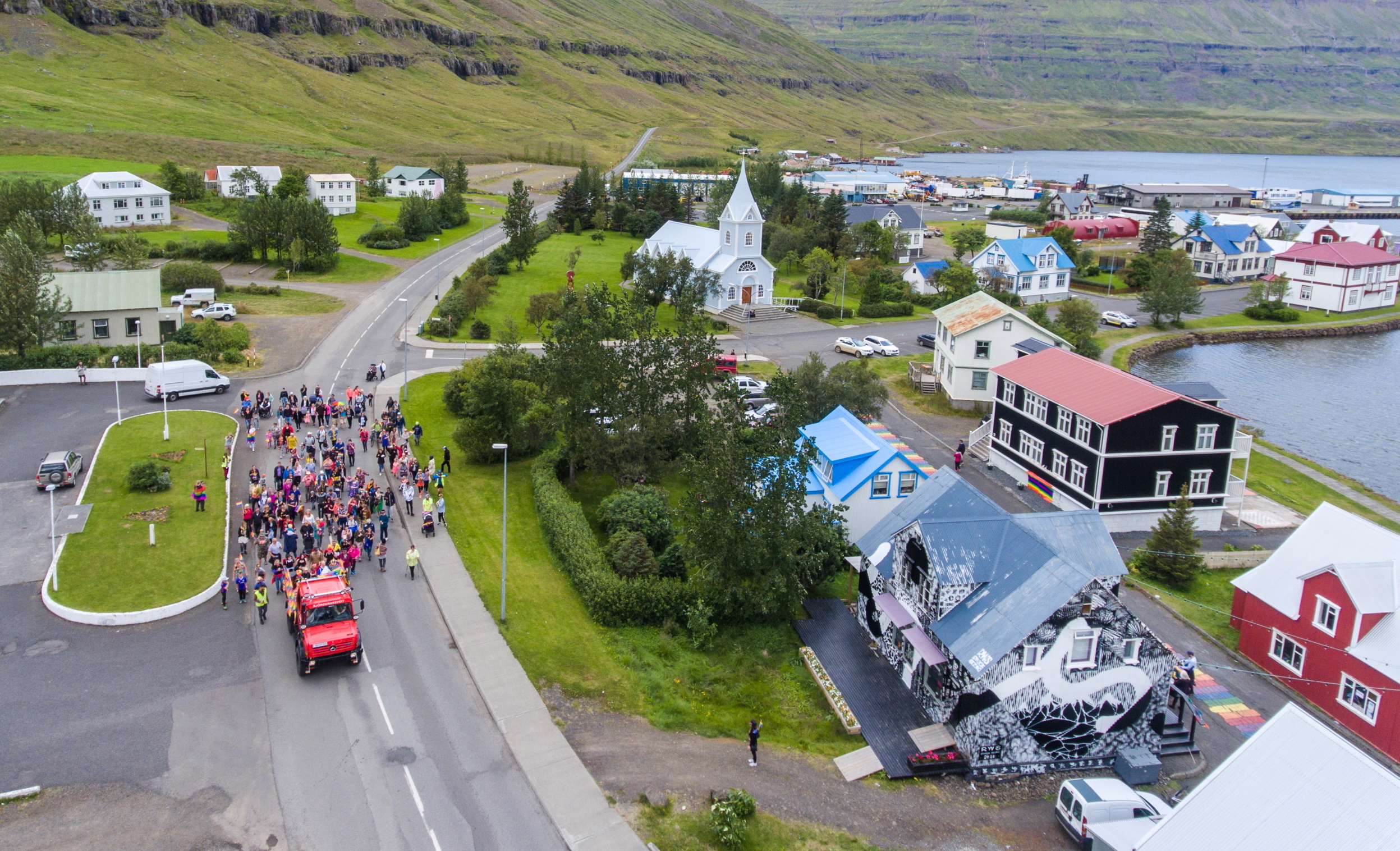 Work permit | Work in Iceland