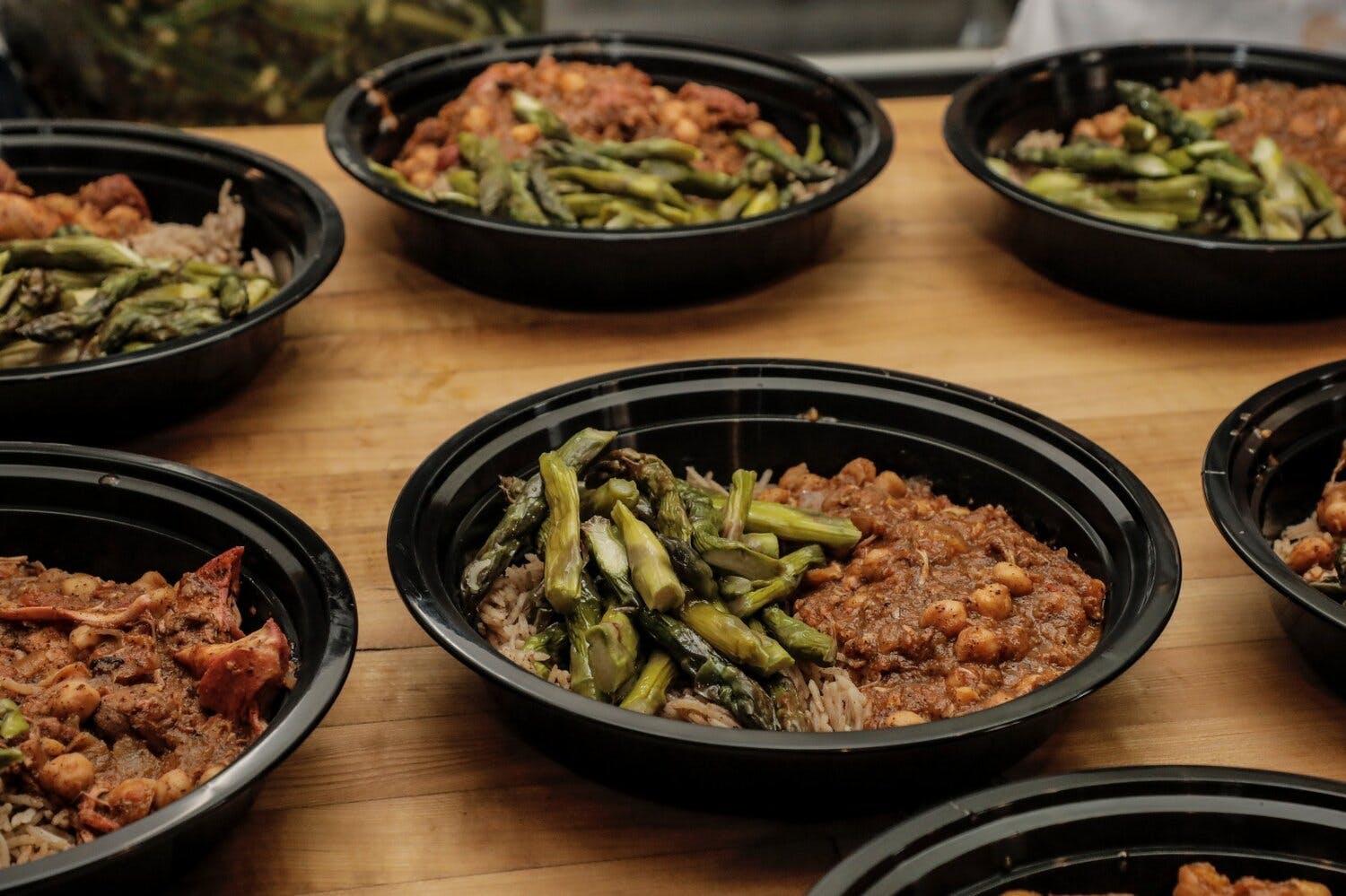 World Central Kitchen | 1,000,000 meals & ramping up: #ChefsForAmerica ...