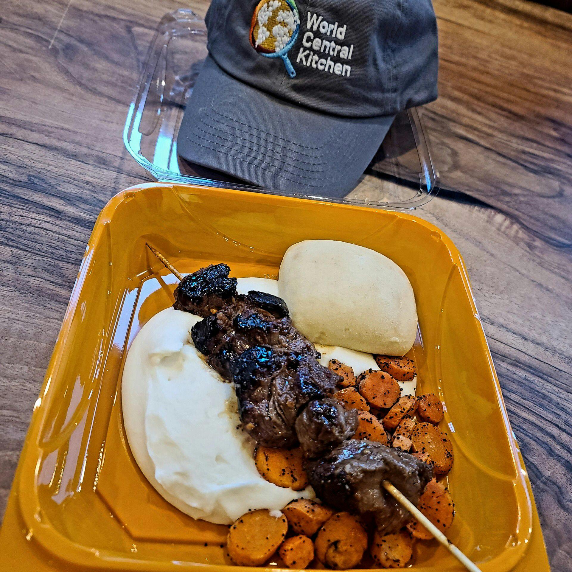 World Central Kitchen | WCK network of chefs, restaurants, and food ...