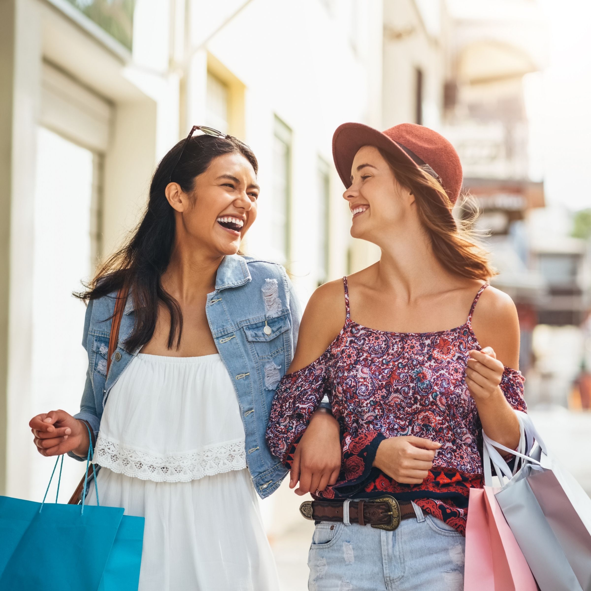 Top 10 Thoughtful Gifts for Your Best Friend's Birthday