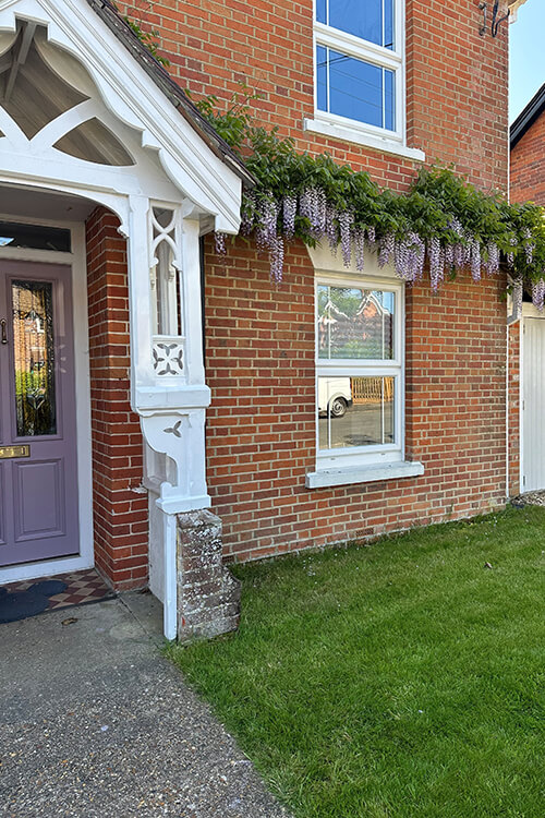A timeless entrance using the Architects’ finishes with @va_va_room ...