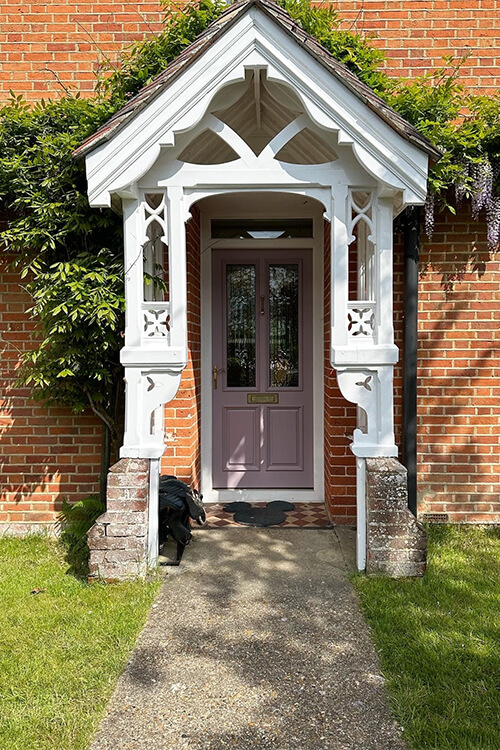 A timeless entrance using the Architects’ finishes with @va_va_room ...