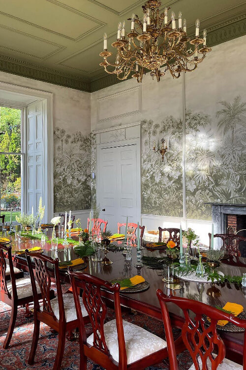 The Tranquil Interior of Manar House | Paint & Paper Library