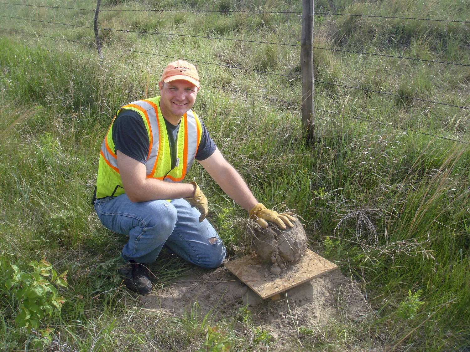 Biological Surveying and Permitting for 225-mile 345 kV Transmission ...