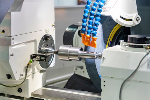 19 Types of Grinding Machines and Their Uses | Xometry