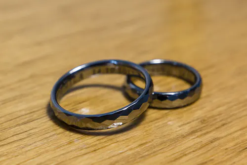 Titanium vs. Tungsten: What Are the Key Differences? | Xometry