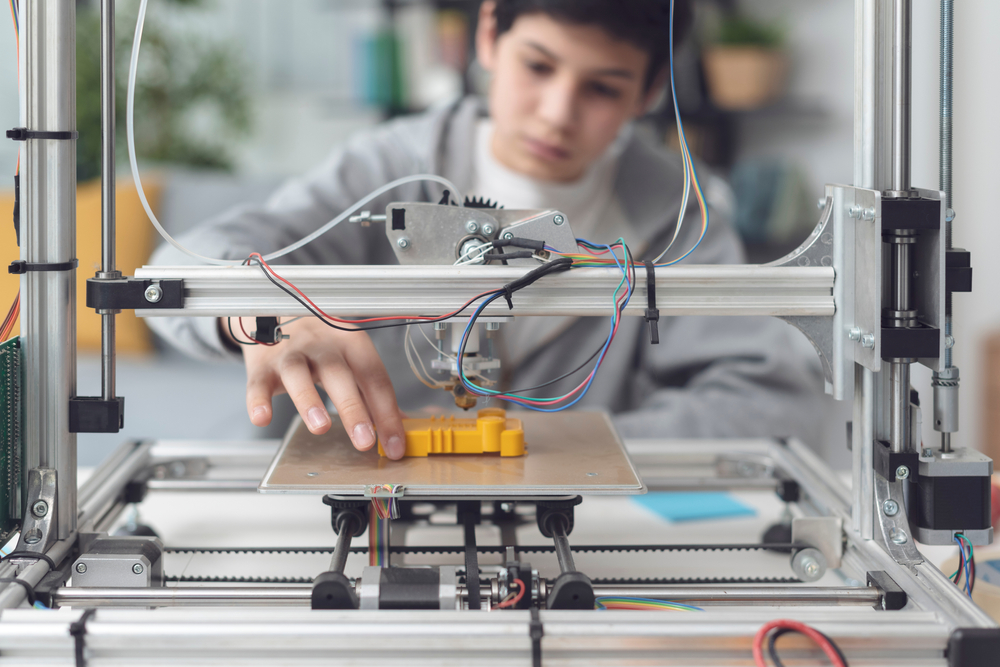 Robotic Arm vs Gantry System for 3D Printing | Xometry