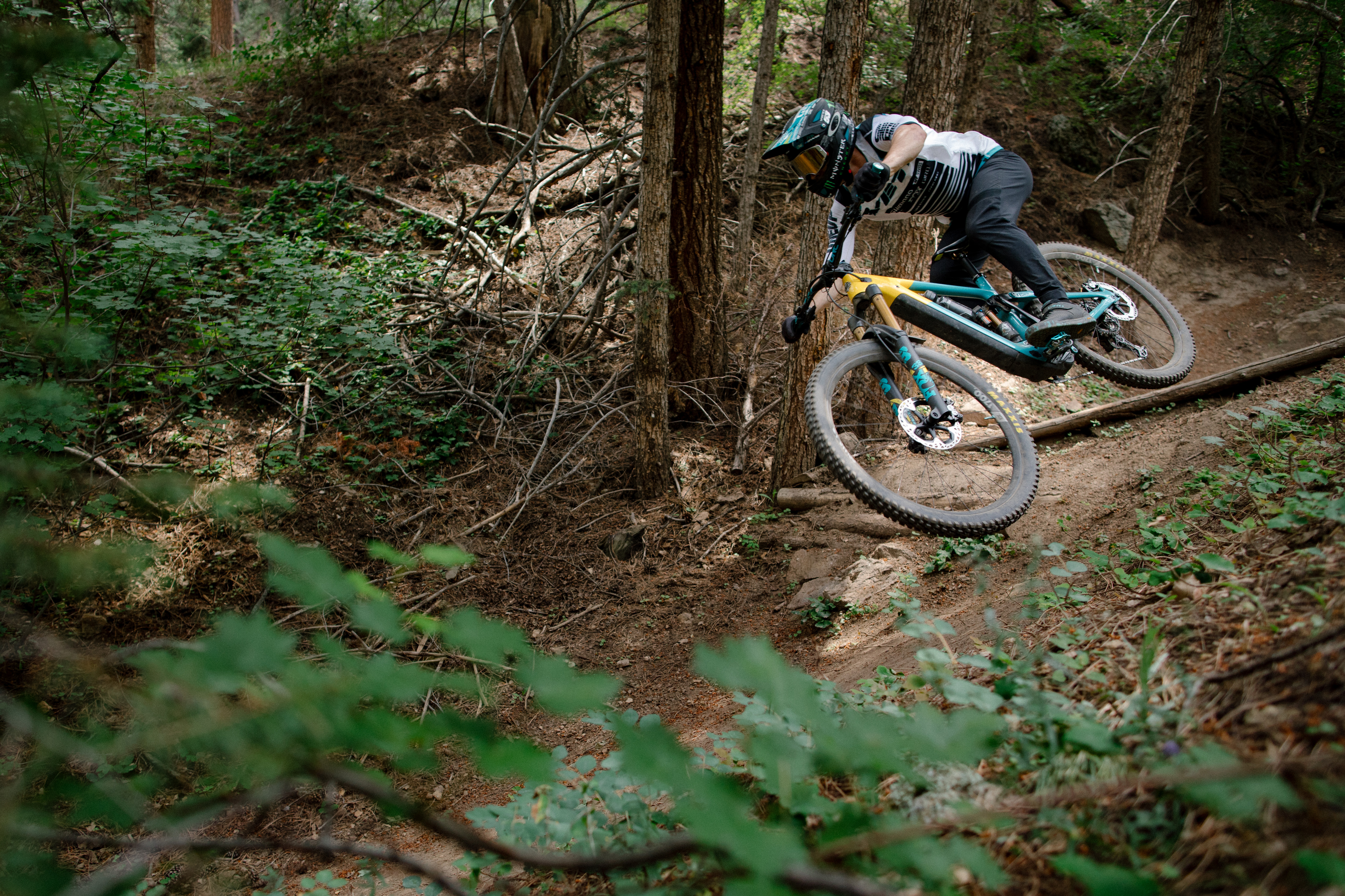 Yeti / Shimano EP Racing - Yeti Cycles