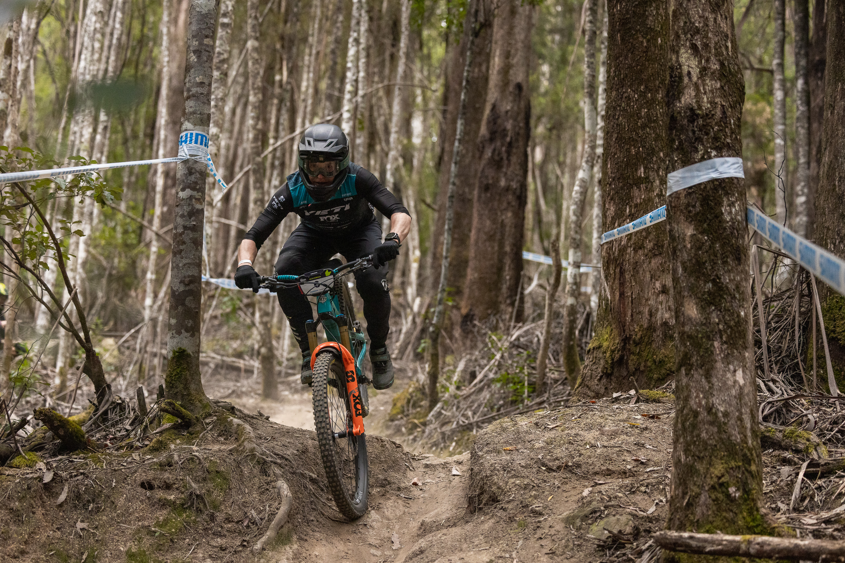 Slawomir Lukasik - Yeti / Fox Factory Team - Yeti Cycles