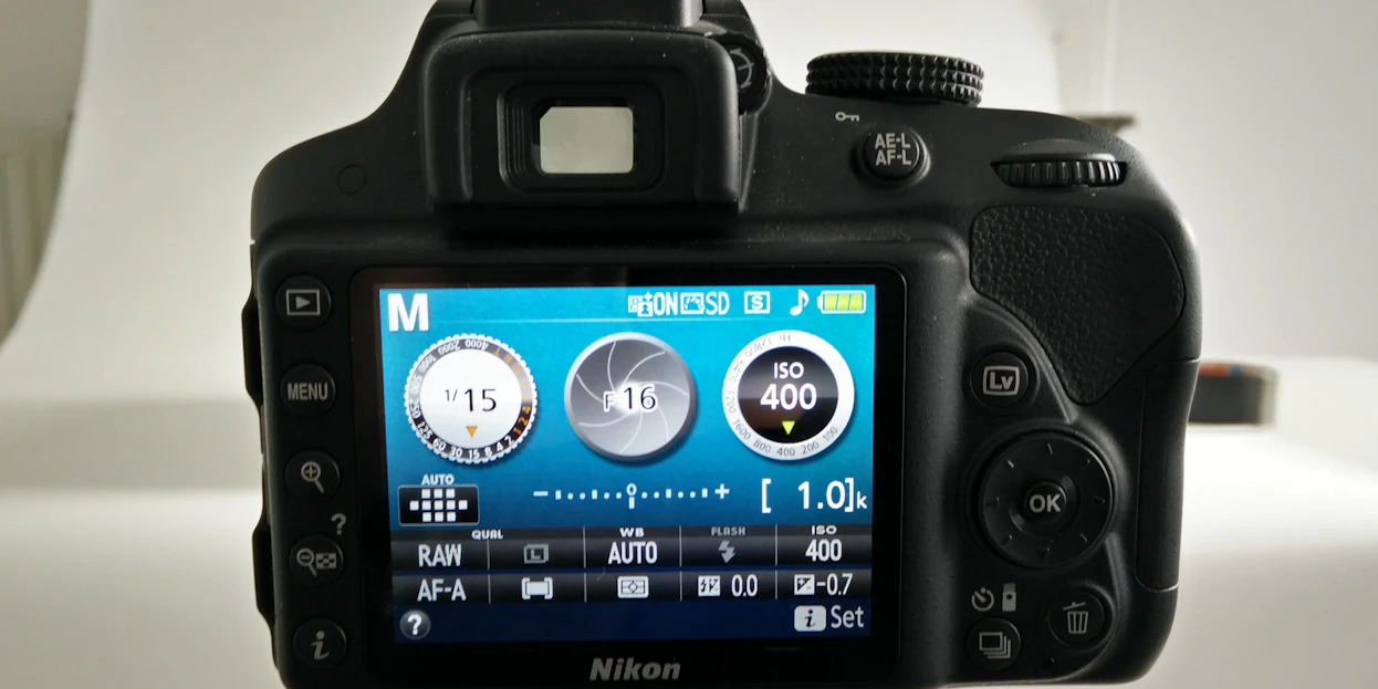 Manual camera settings to shoot high quality product images | Ymage
