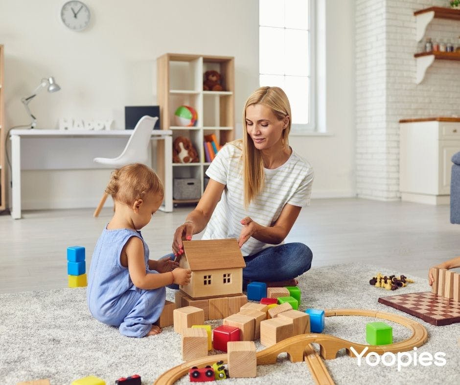 Lastenhoitaja kotiin vaihtoehtona päivähoidolle | Yoopies