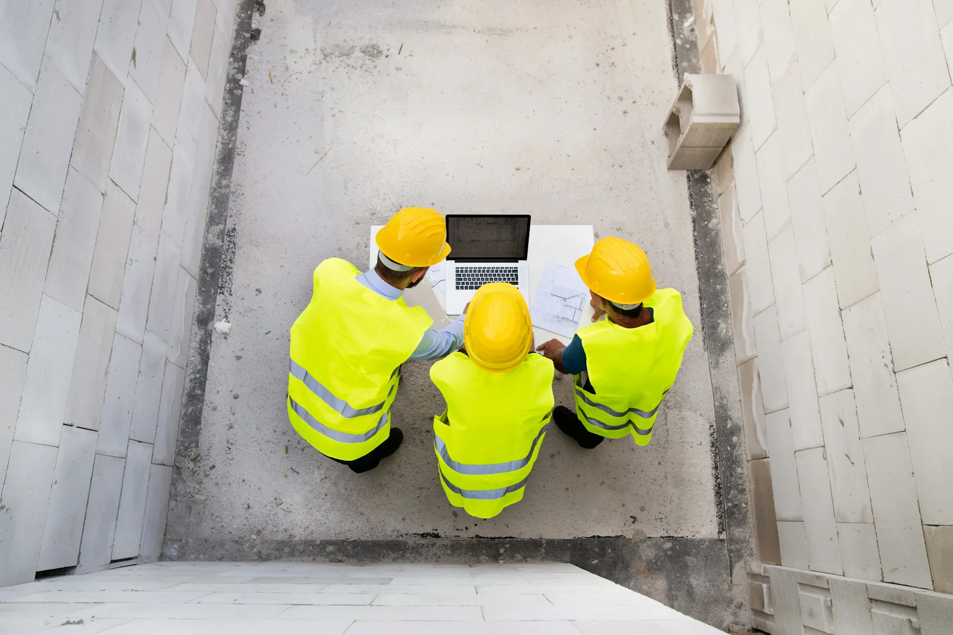 Worker Safety Training: Best Practices for Equipment Use | Yourco