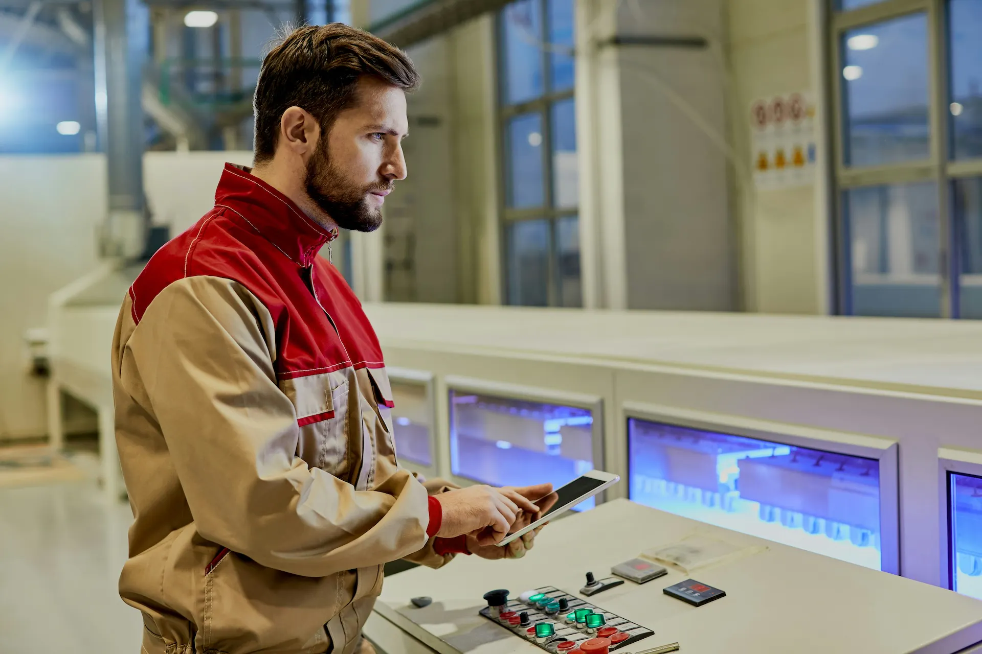A Simple Work Order System to Boost Operational Efficiency | Yourco