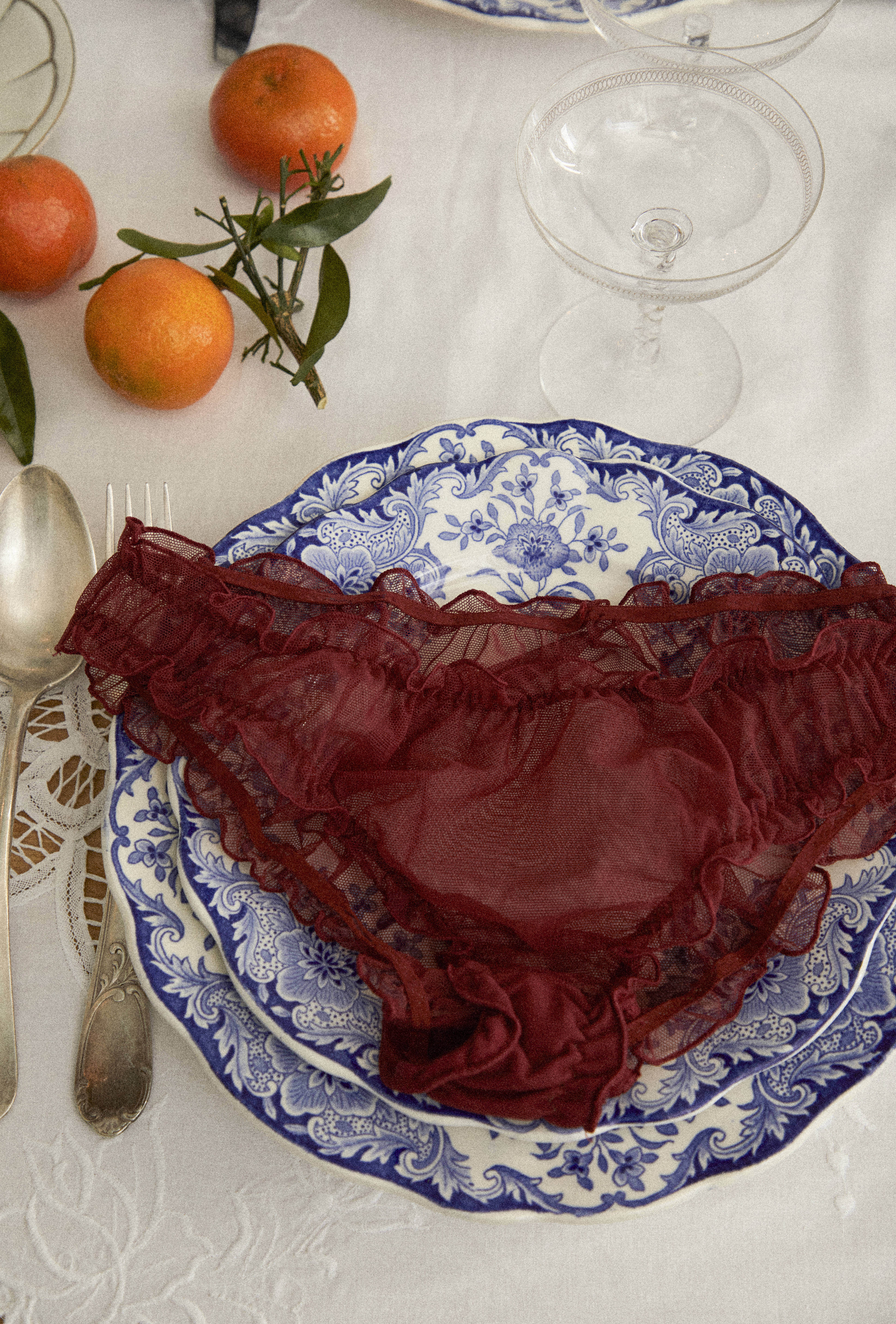 Ysé Paris - French brand of lingerie, swimwear, bodysuits and pyjamas.