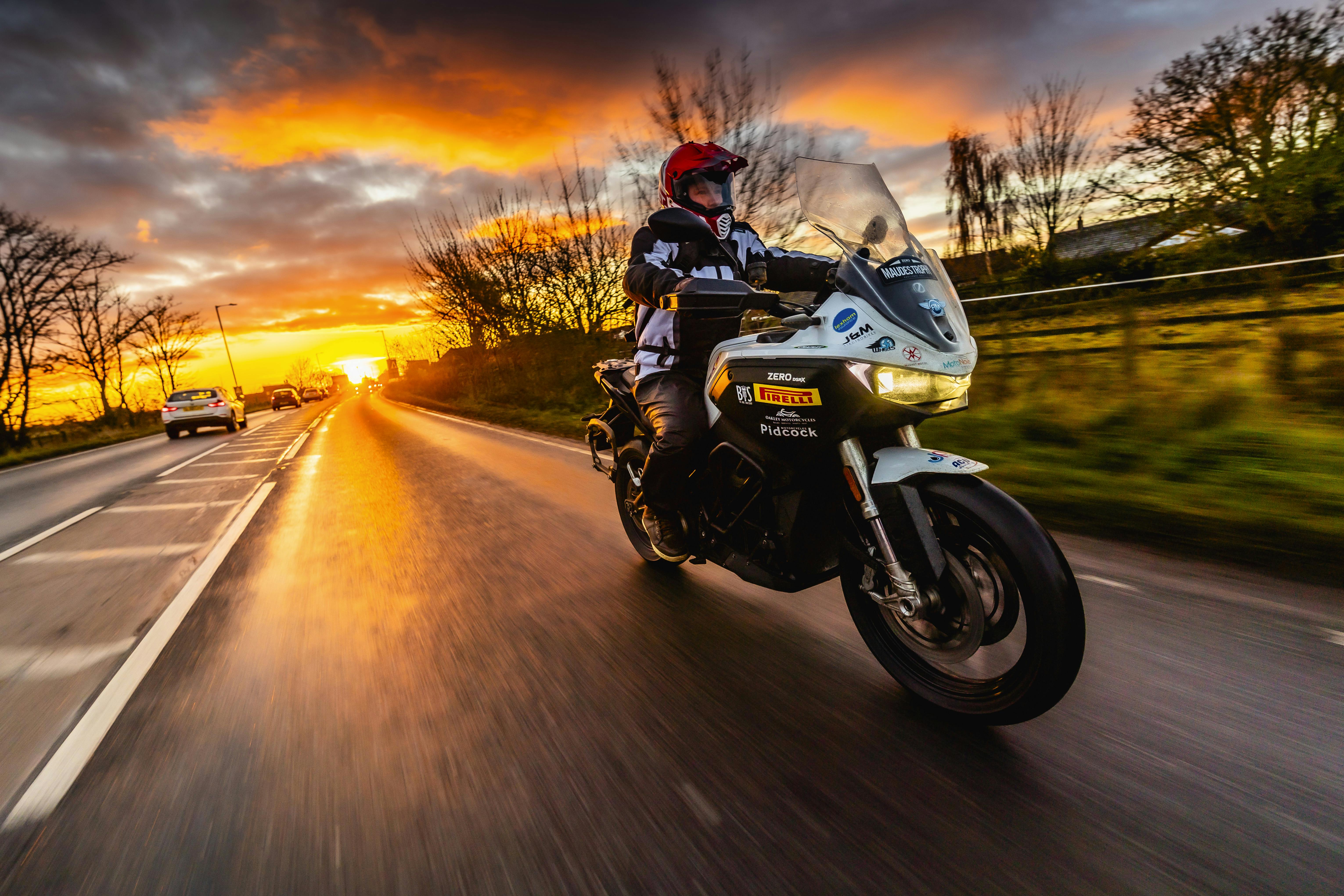 Zero Motorcycles Wins the Maudes Trophy - A Historic Electric Milestone